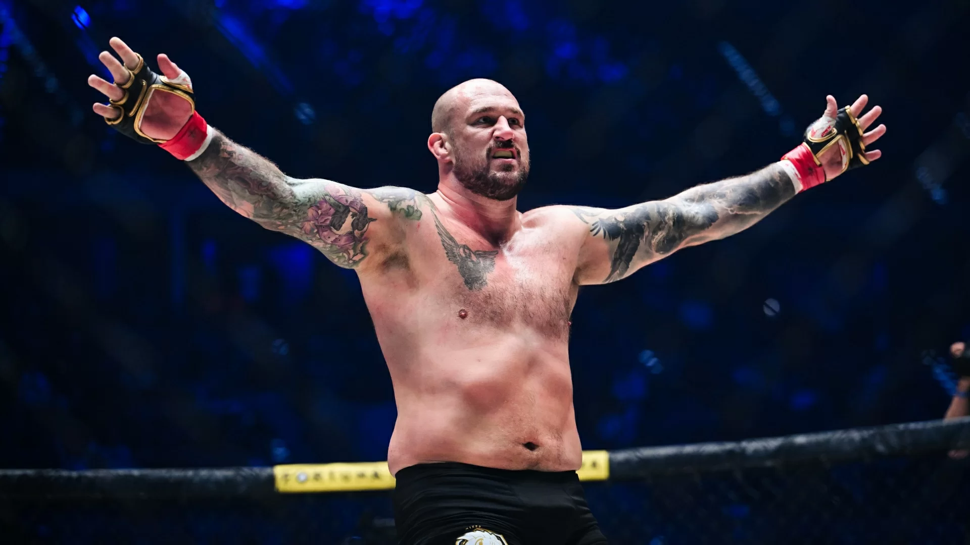 De Fries: Naprawdę zależy mi, aby dobić do 10 lat z pasem KSW